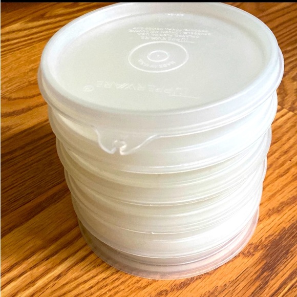 Tupperware | Kitchen | Tupperware Vintage Burger Maker Set Includes 5 ...